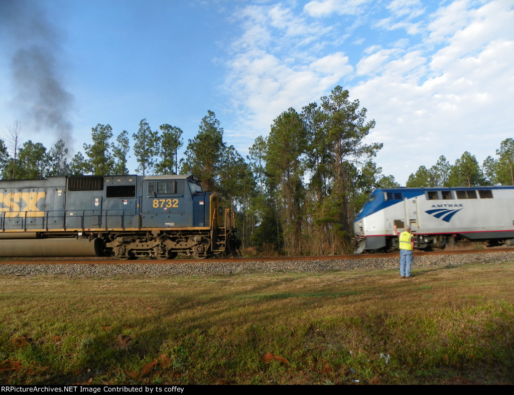 CSX 8732